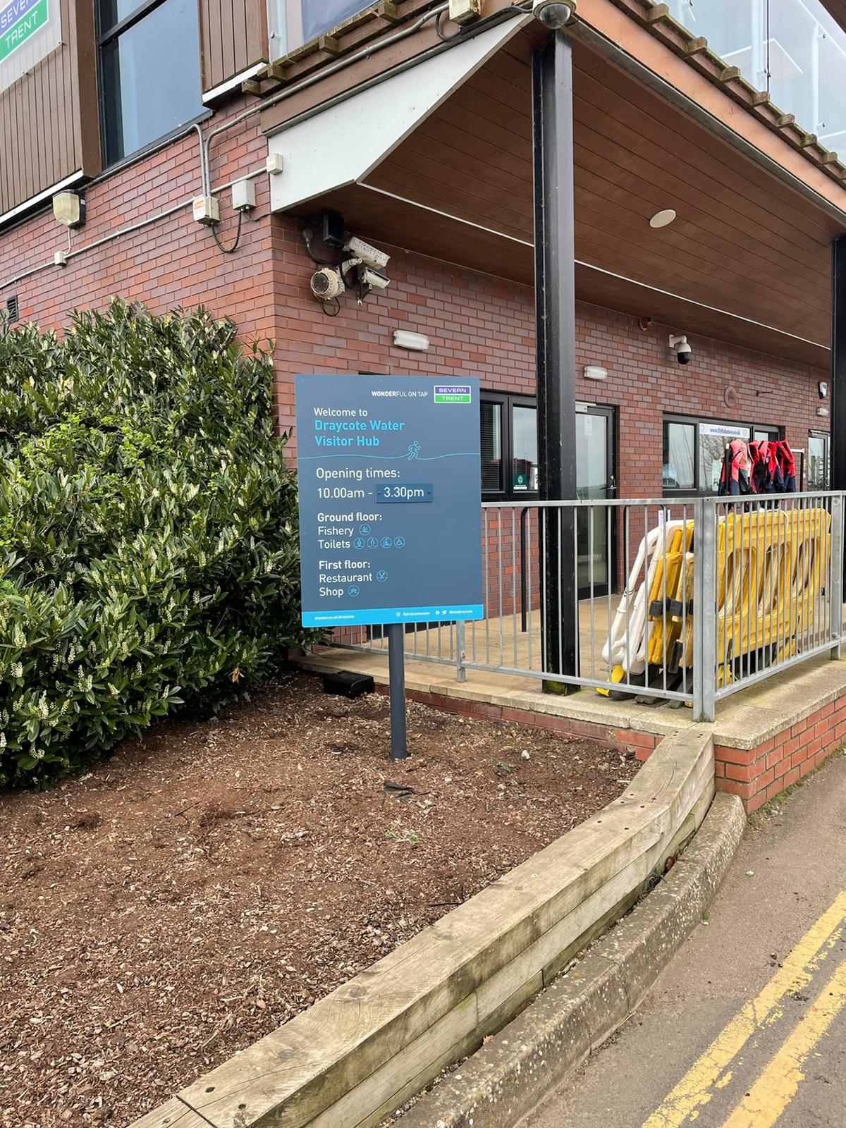 Premium Custom Post Signs | High-Impact Indoor & Outdoor Business Signage